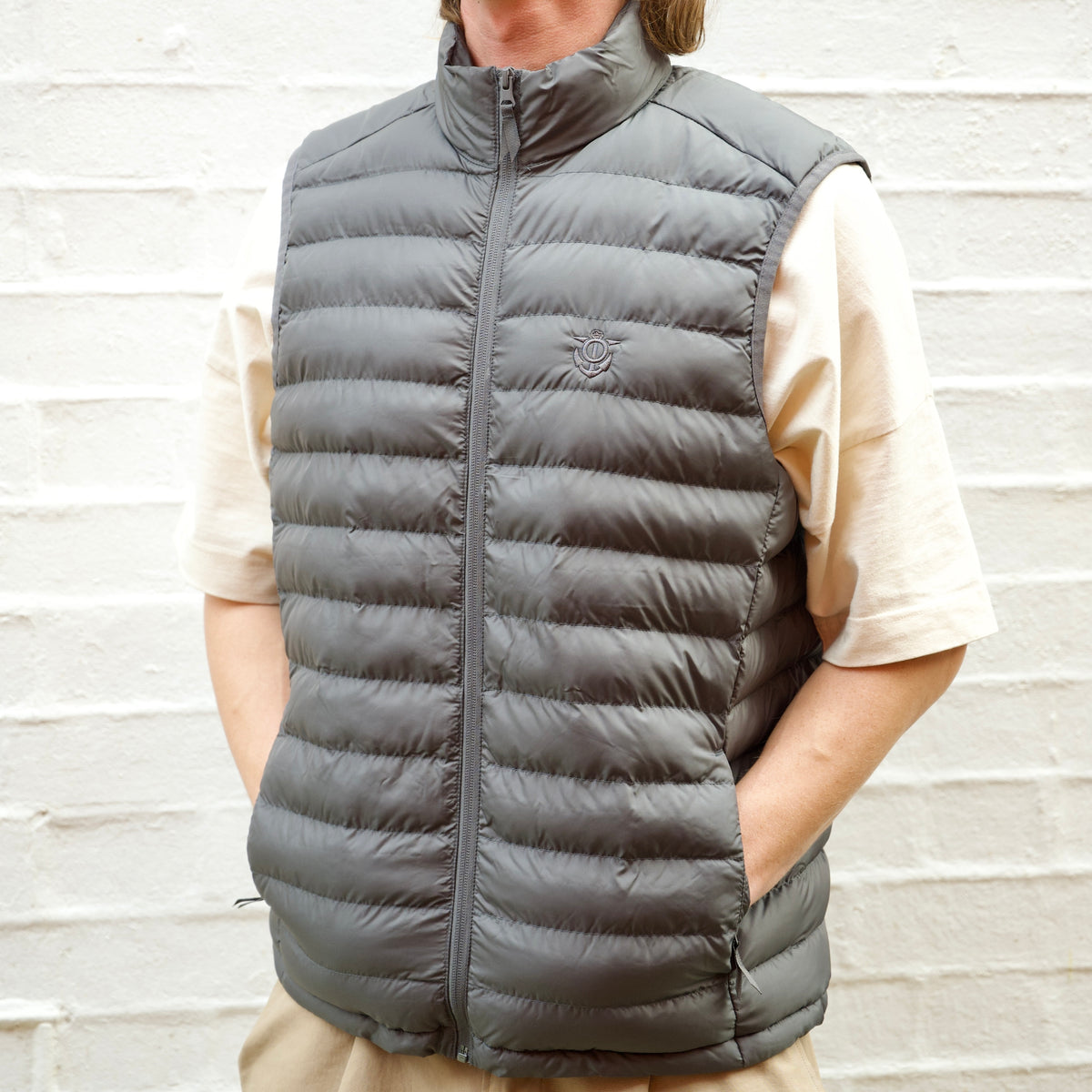 Anchor Padded Gilet - Anthracite | Married to the Sea – Married to the ...